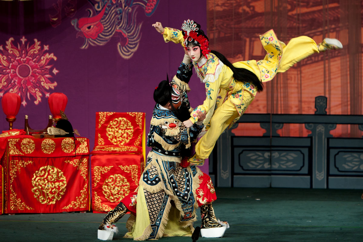 Beijing's Best Peking Opera Playhouses - La Vie Zine