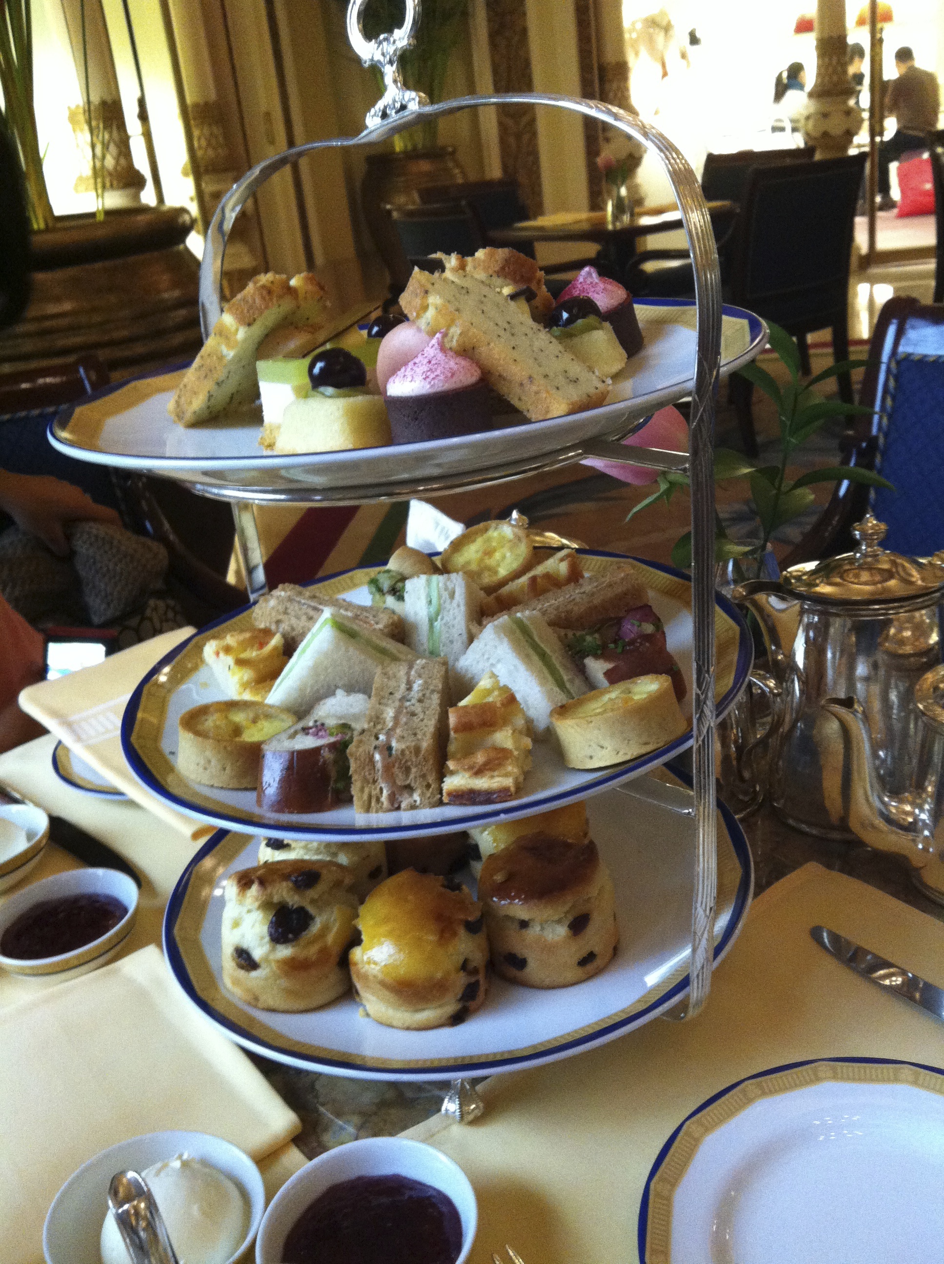 Shanghai's Best Afternoon Teas - La Vie Zine