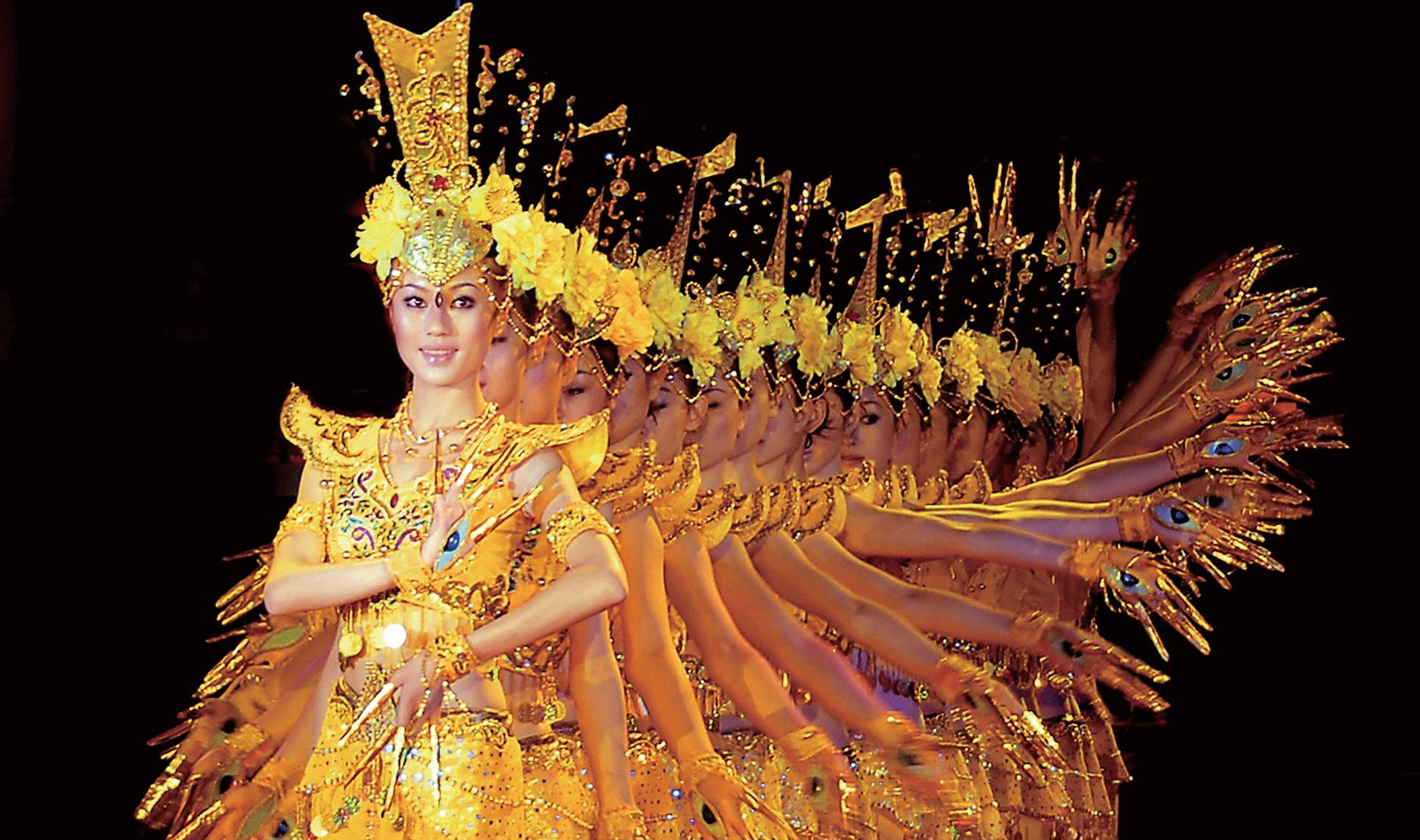 8 Mesmerizing Chinese Dances That You Should Know - La Vie Zine