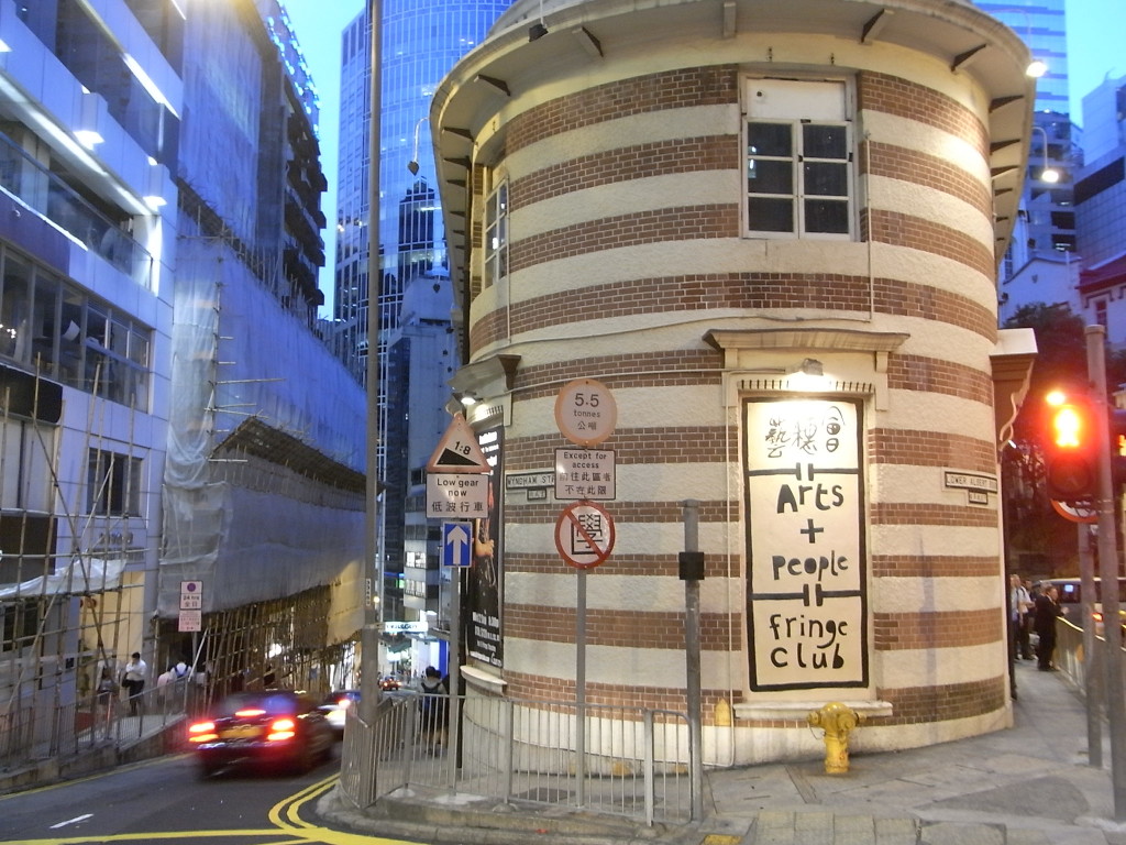 8 Best Jazz Bars in Hong Kong - La Vie Zine