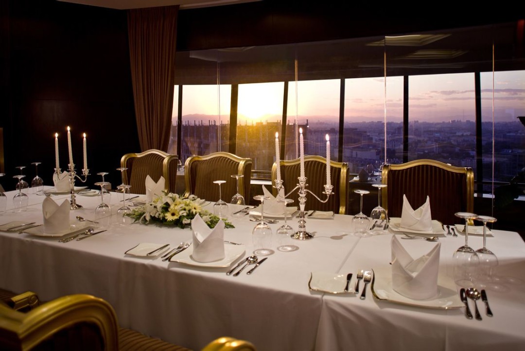 The Top 8 Revolving Restaurants in Beijing - La Vie Zine