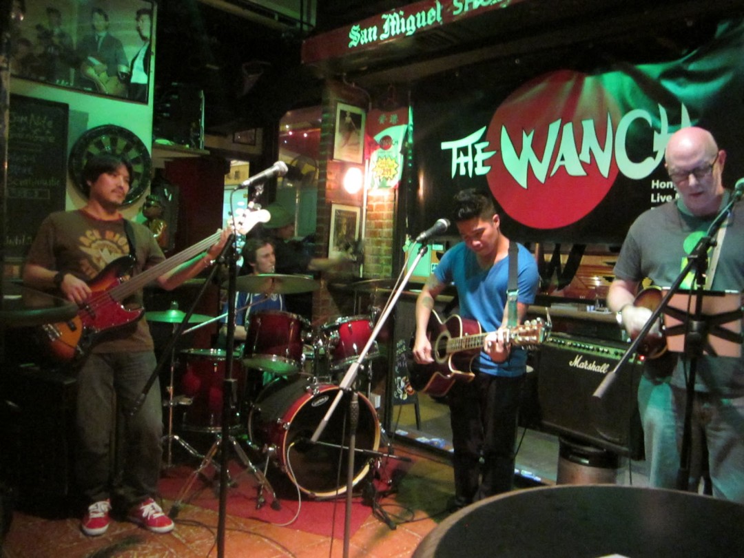 10 Best Live Music Bars in Hong Kong - La Vie Zine