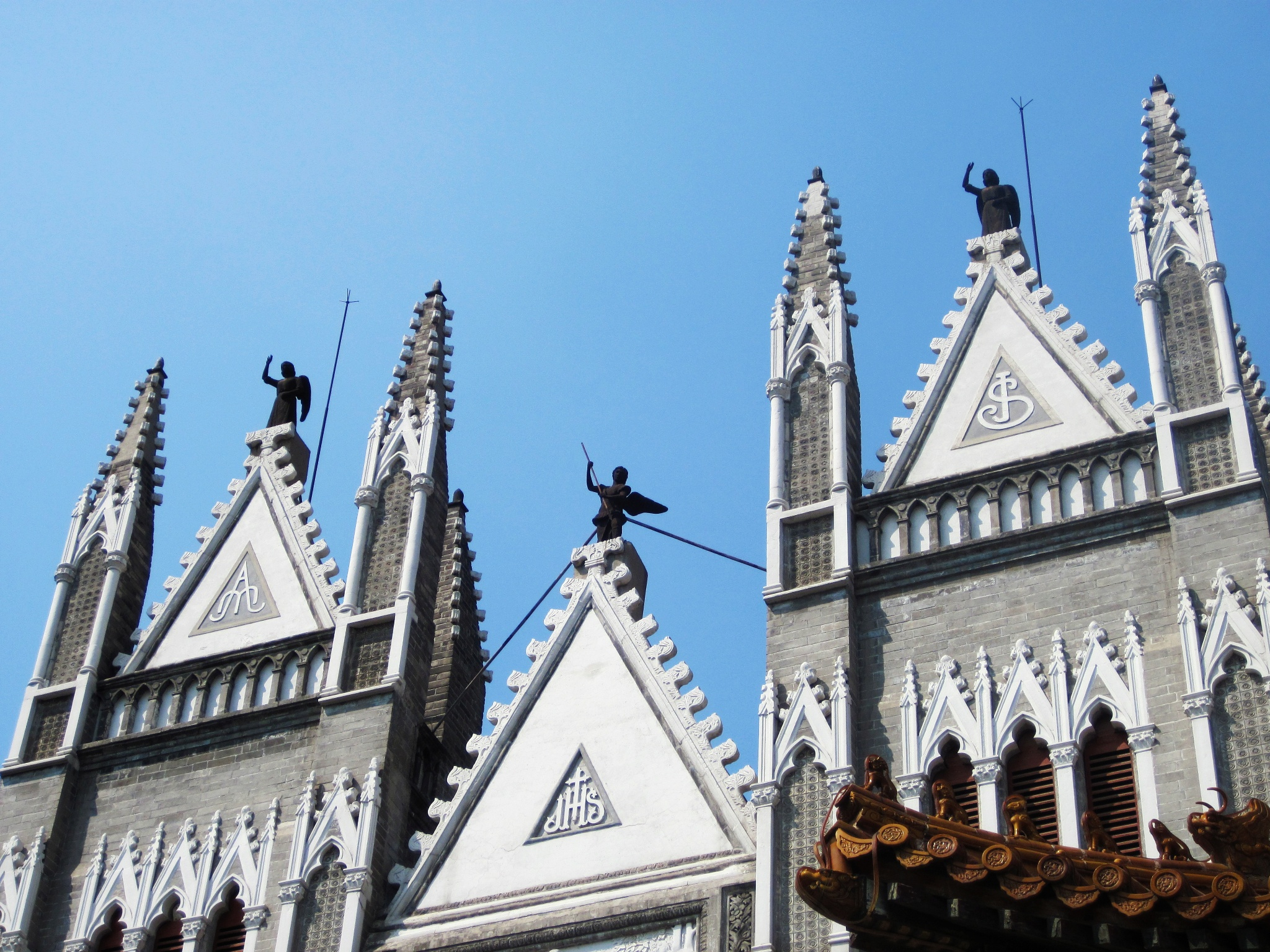 Historic Churches in Beijing - La Vie Zine