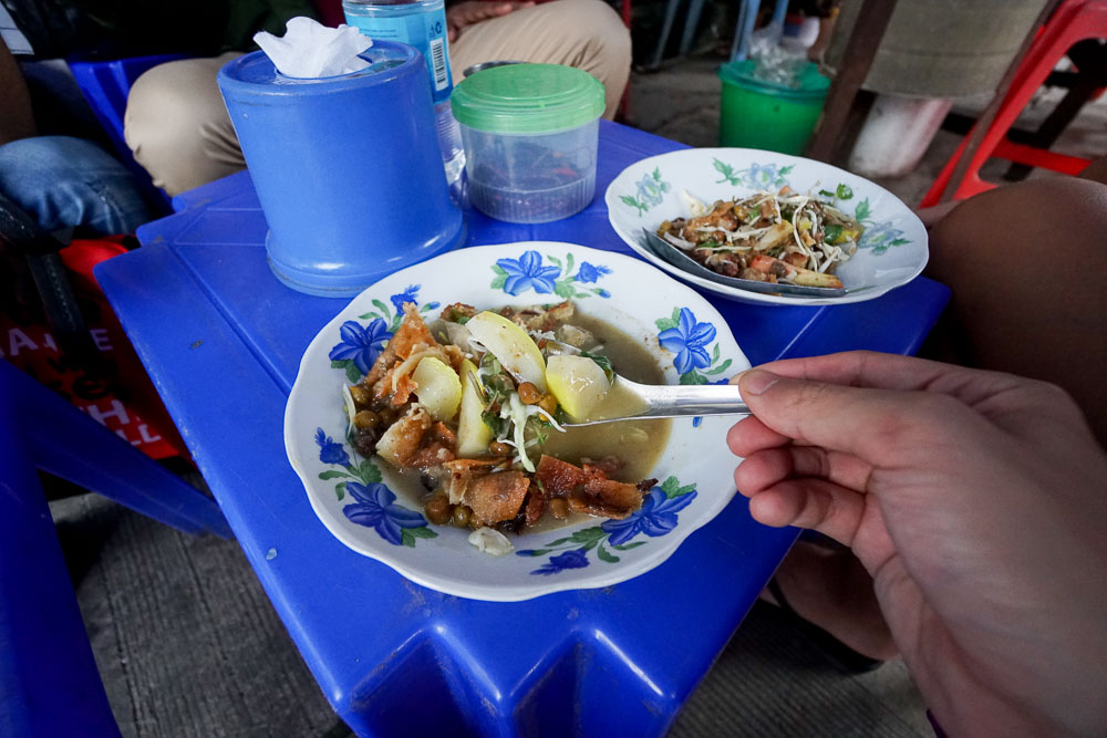 9 of the best burmese street foods in Yangon - La Vie Zine