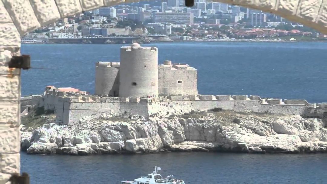 Top 5 Attractions, Marseille (France) - Travel Guide - La Vie Zine