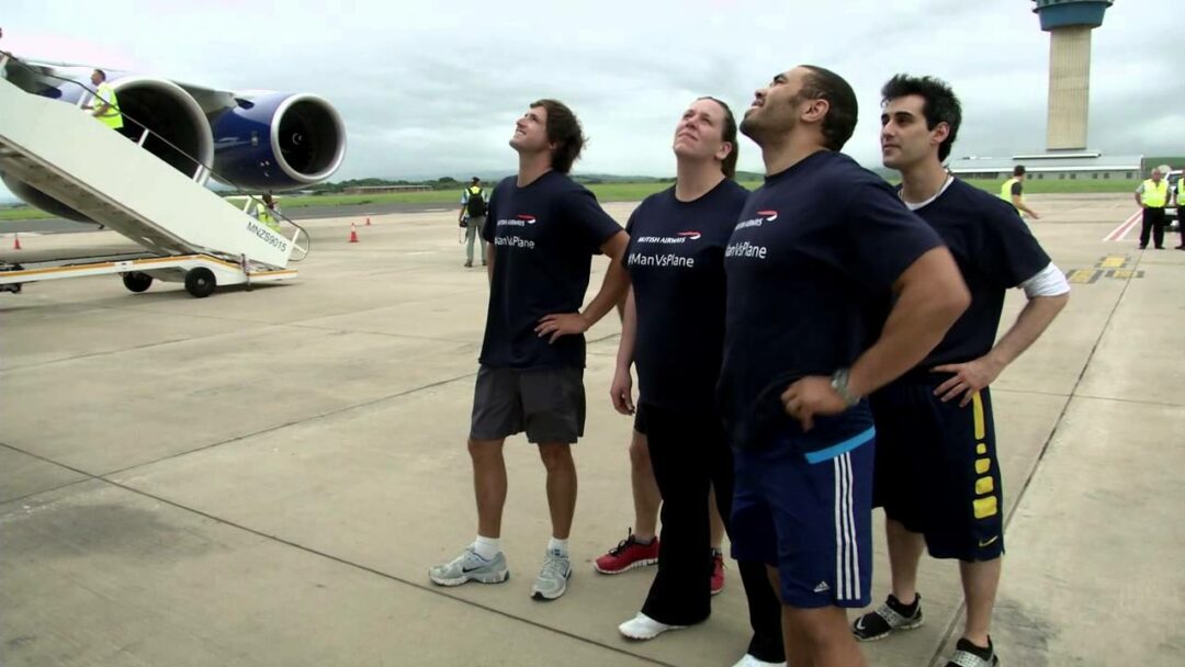 British Airways Man Vs Plane - Racing against an A380 in Durban - La ...