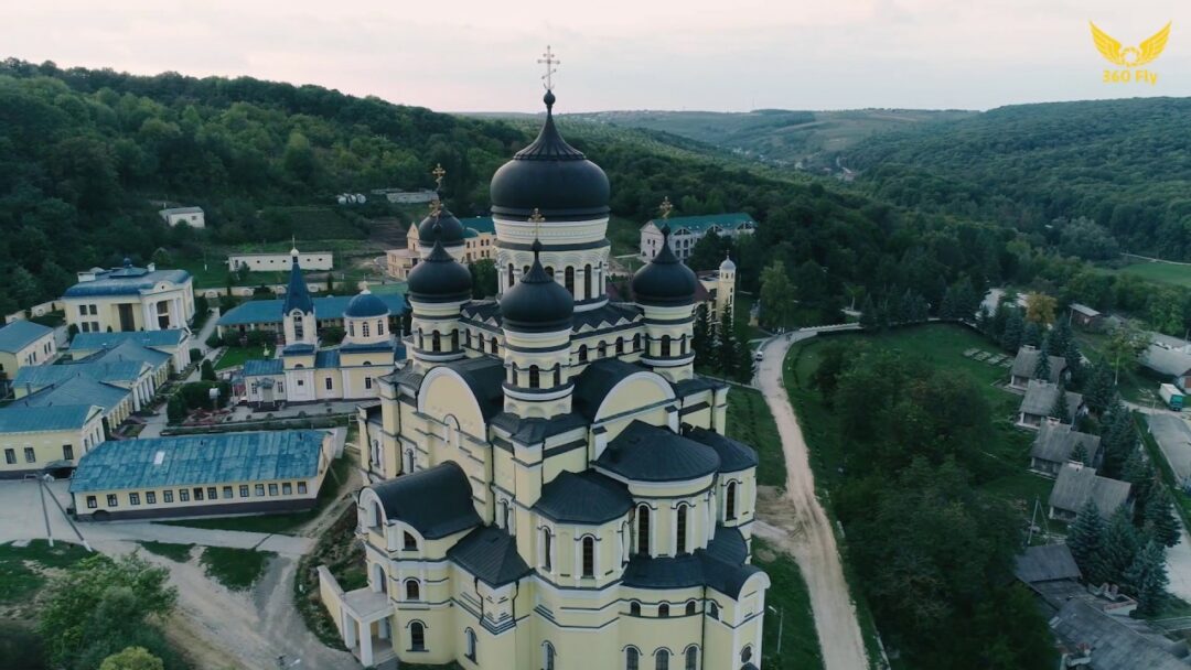 Historical Churches & Monasteries of Moldova (Compilation) - La Vie Zine