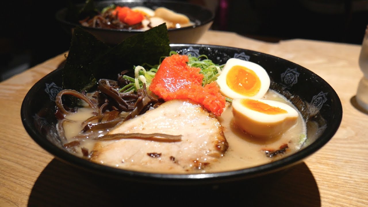 Amazing Ramen at TOKYO RAMEN STREET and exploring Kappabashi- FAKE FOOD ...