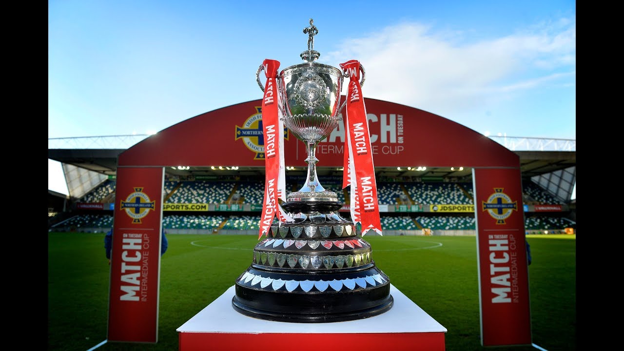 Matchday experience : Intermediate Cup Final : Dundela v Queens ...