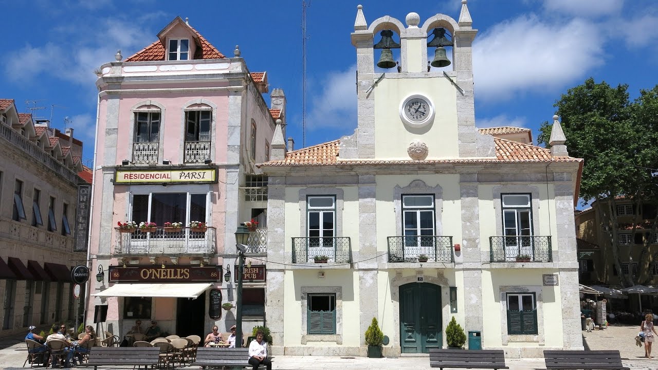 Cascais, Portugal - Portuguese Riviera - La Vie Zine