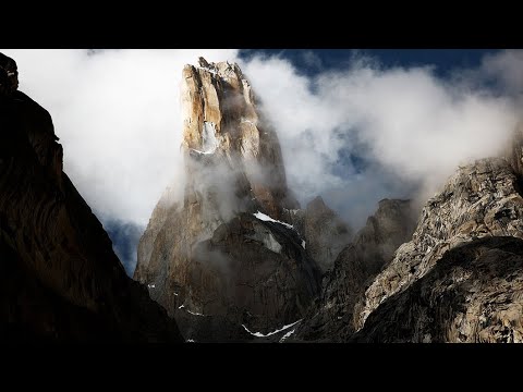 Climbing the World's Highest Rock Wall - Trango Towers (20,623 ft) - La ...