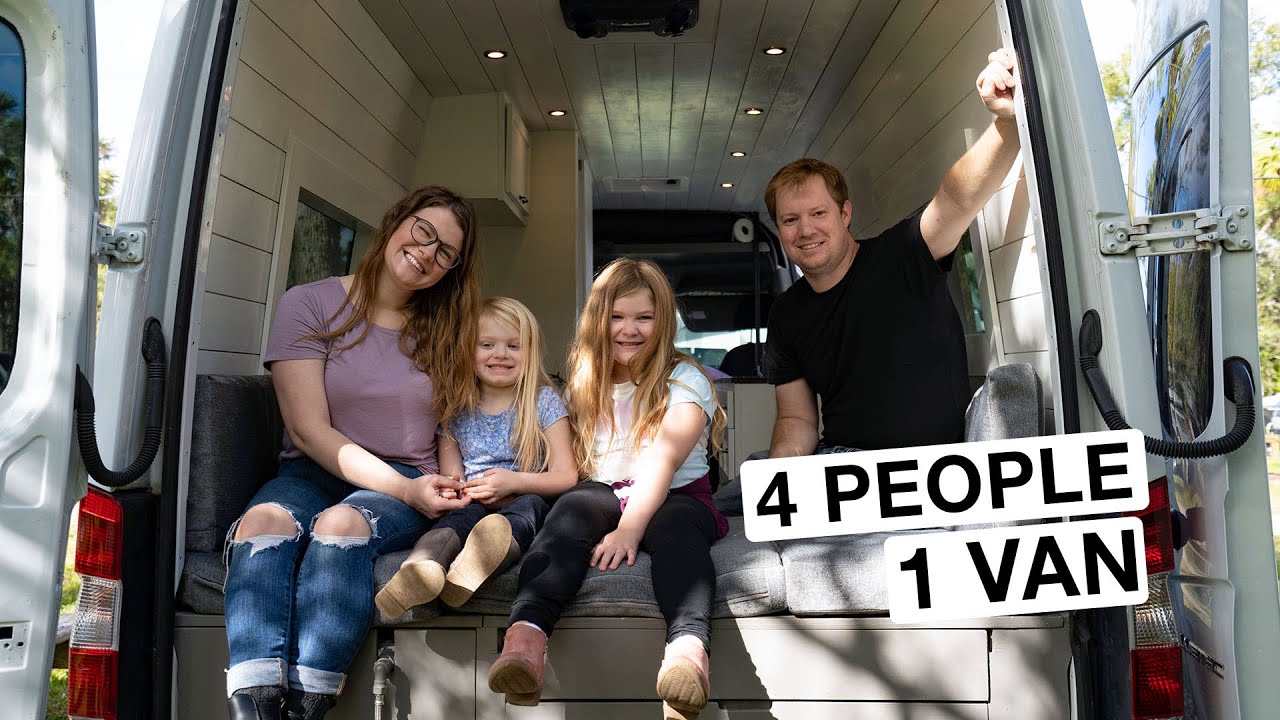 VAN LIFE: FAMILY OF FOUR - La Vie Zine