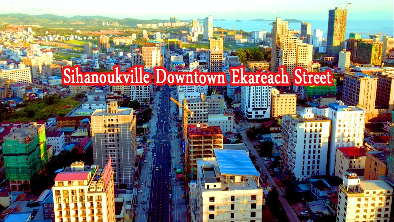 [4K] Sihanoukville downtown on Ekareach Street 30 May 2021 - La Vie Zine