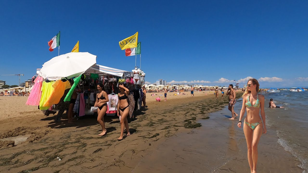 Lido di Jesolo Summer Beach Walking tour 4K HDR 60fps - La Vie Zine