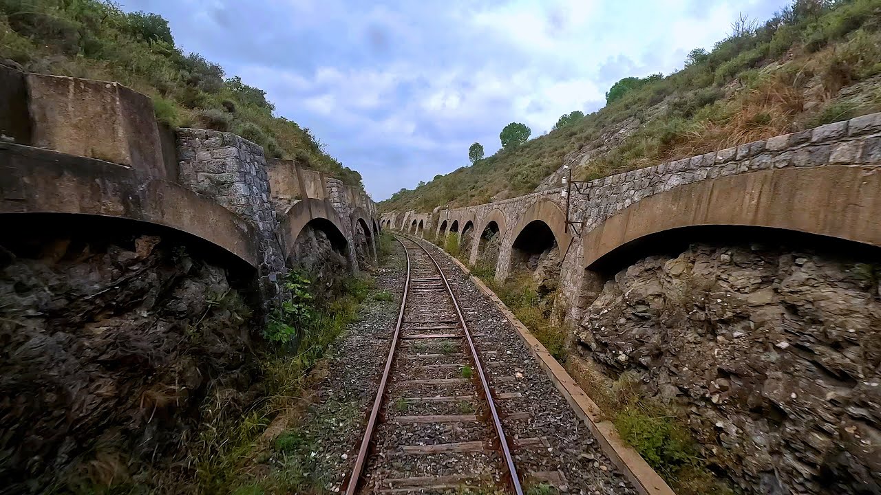 Driver’s Eye View (France) - Le Train Rouge - Rivesaltes to Axat - Part ...
