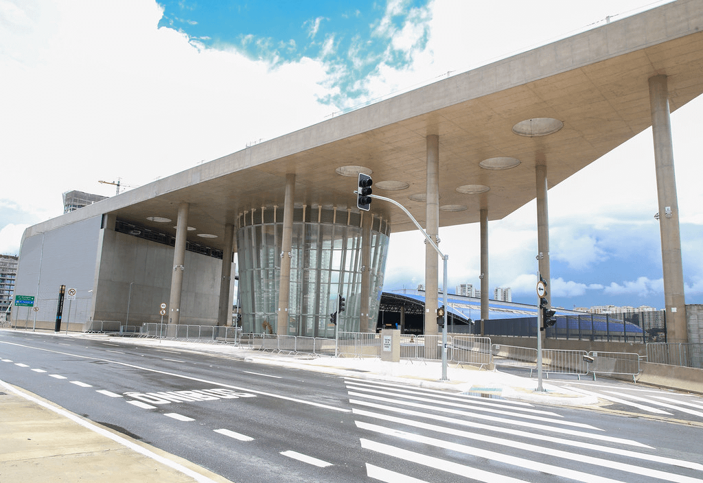Vila Sônia Station, São Paulo, Brazil. Inaugurated in 2021, it is part of the subway Line 4 ...