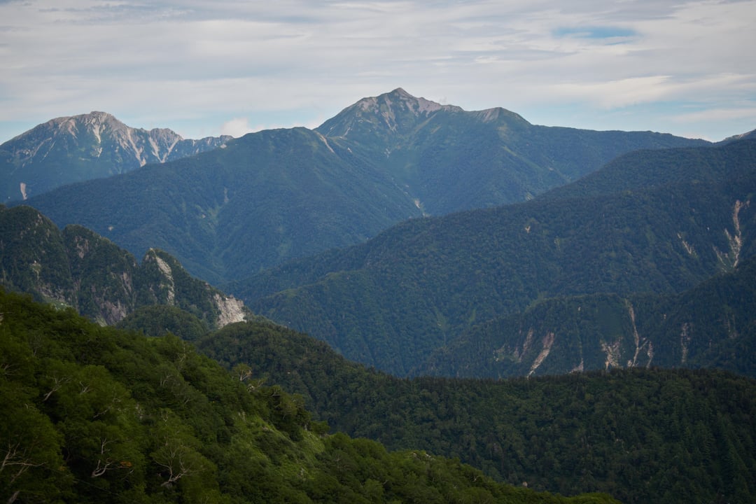 Tateyama Kurobe Alpine Route, Hida Mountains, Japan - a spectacular ...