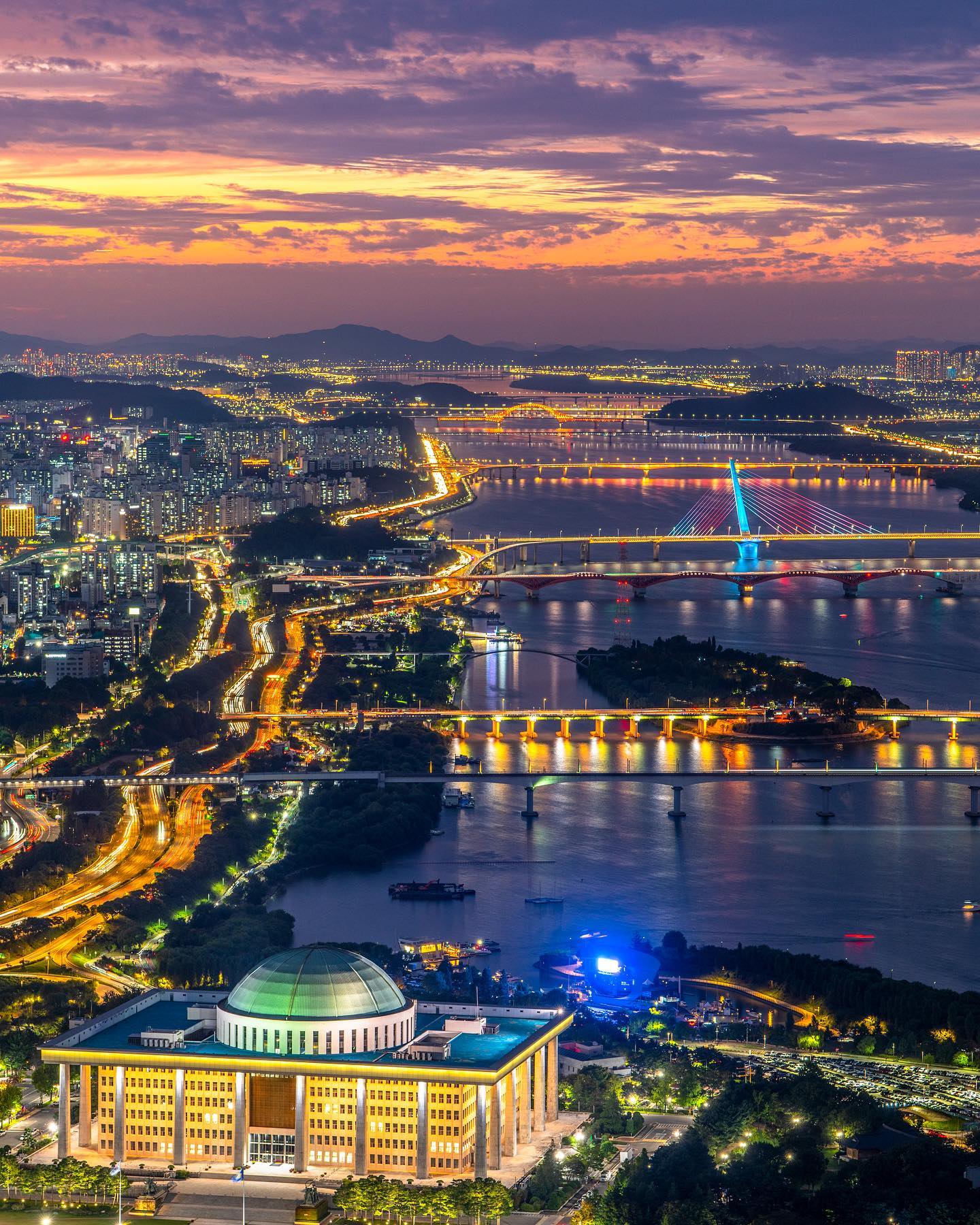 A dozen bridges crossing the Han River seen beyond the National ...