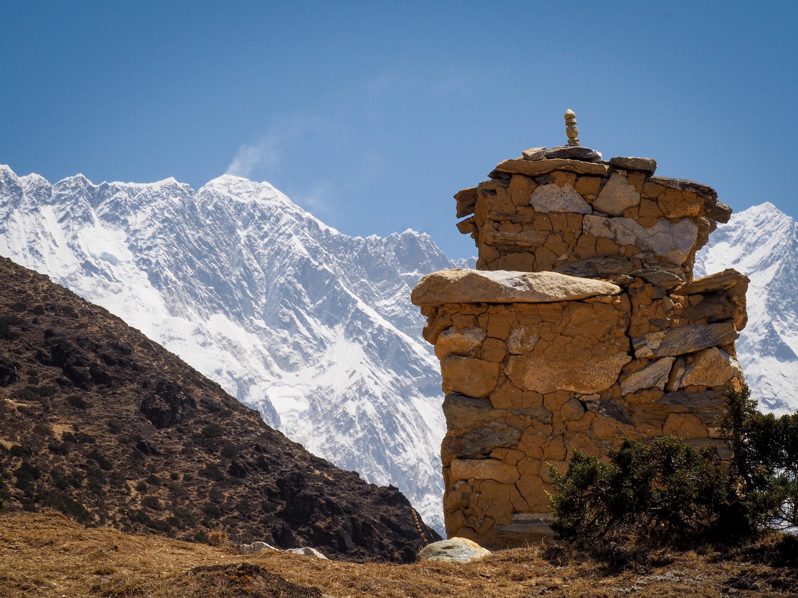 Mount Everest's south face as seen from the Pangboche monastery, Khumbu ...
