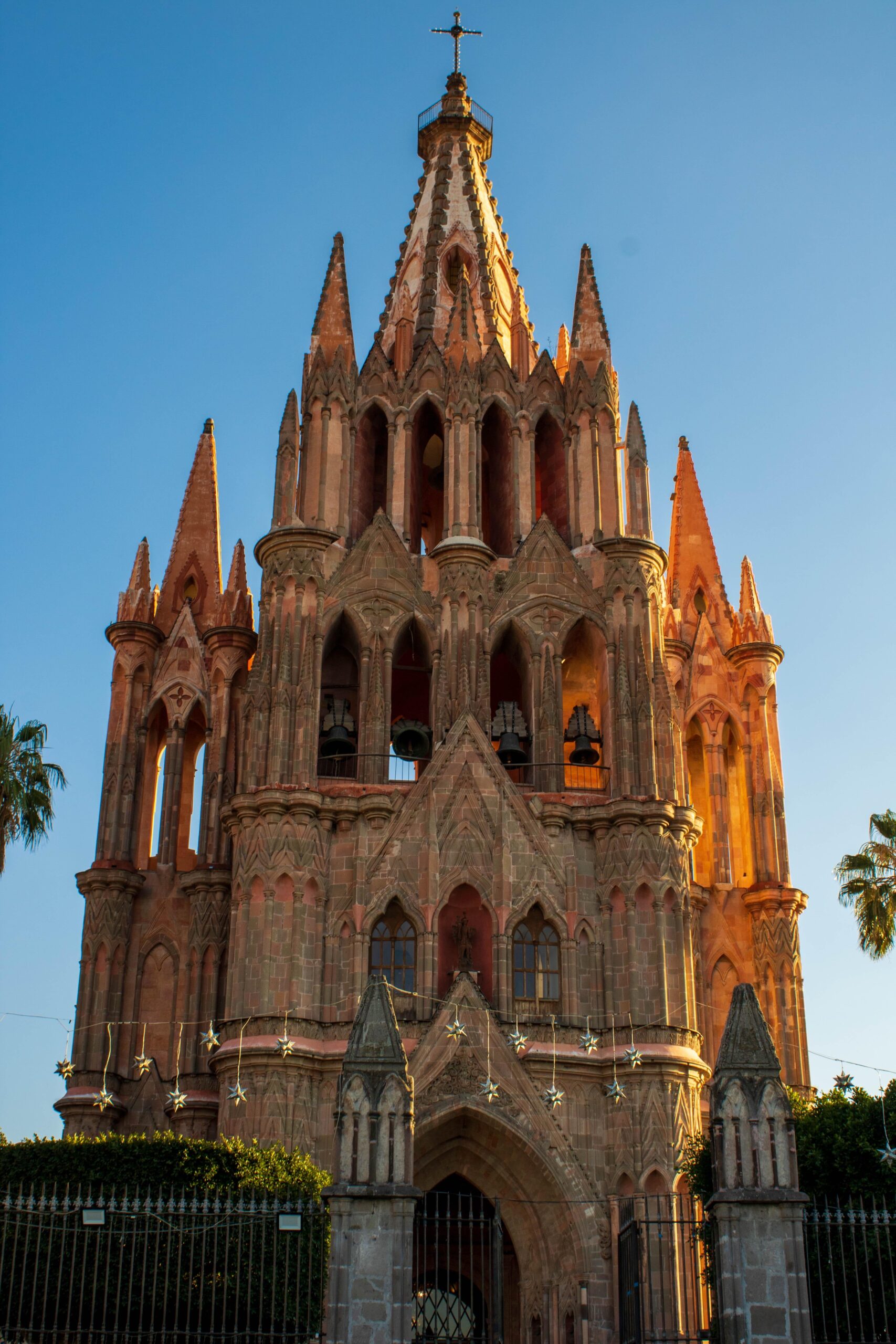 San Miguel de Allende parish, Guanajuato, Mex. - La Vie Zine