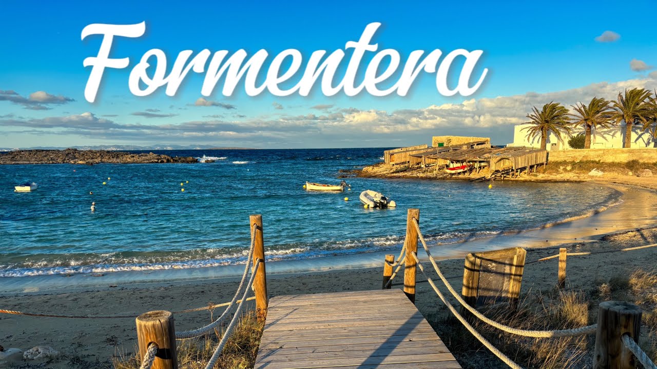 A walk on the beach of Formentera, January 2024 - La Vie Zine