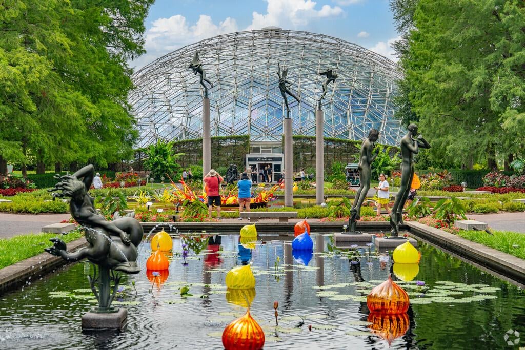 "Climatron" Geodesic Domed Greenhouse - Missouri Botanical Garden - St ...