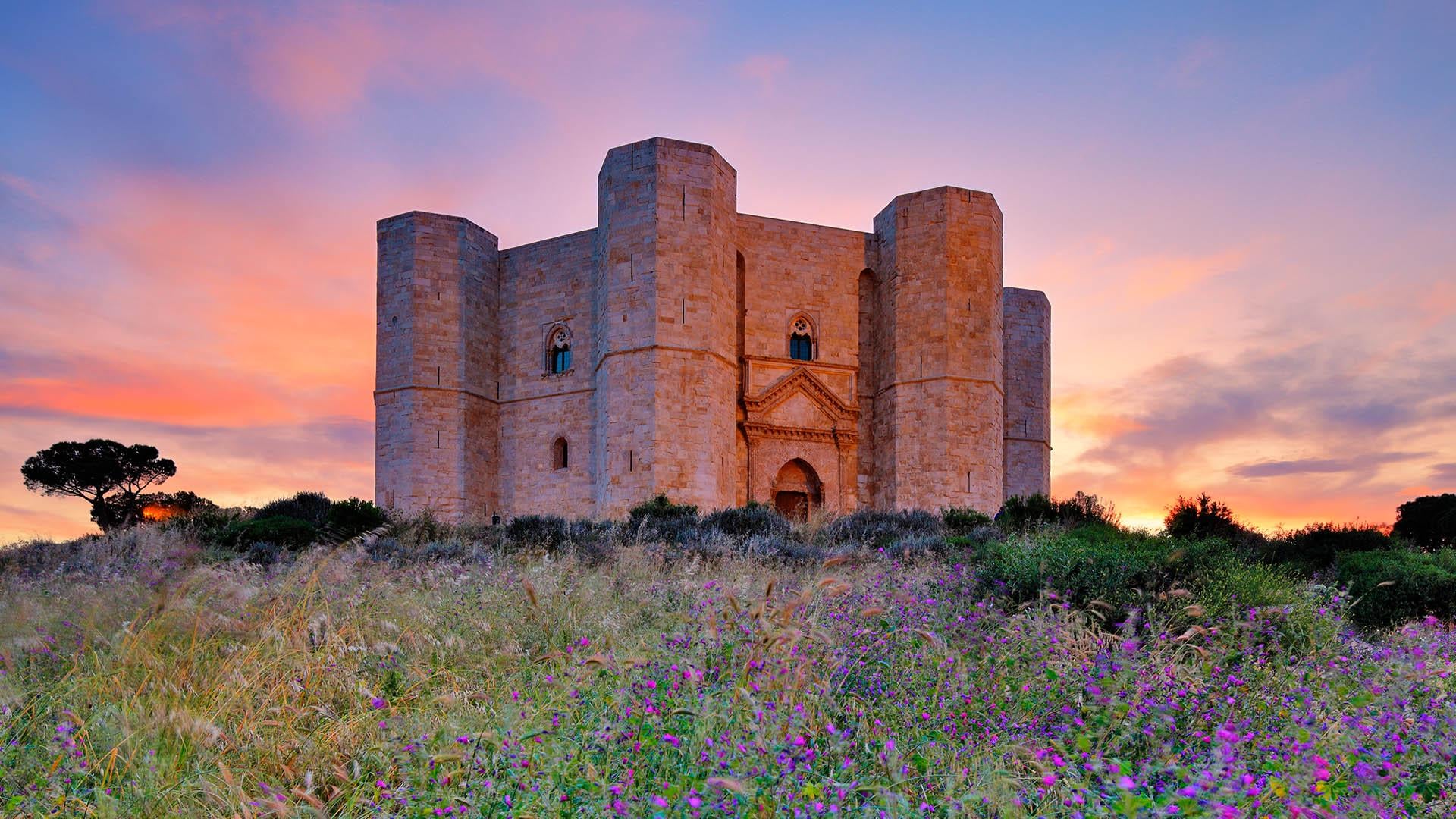Castel del Monte, Apulia, Italy; designed by Frederick II of ...