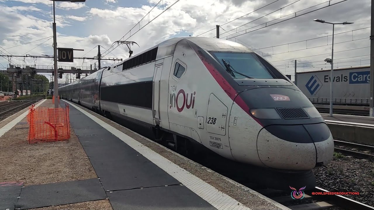 InOui Double TGV SNCF arriving in Narbonne - High Speed Train France ...